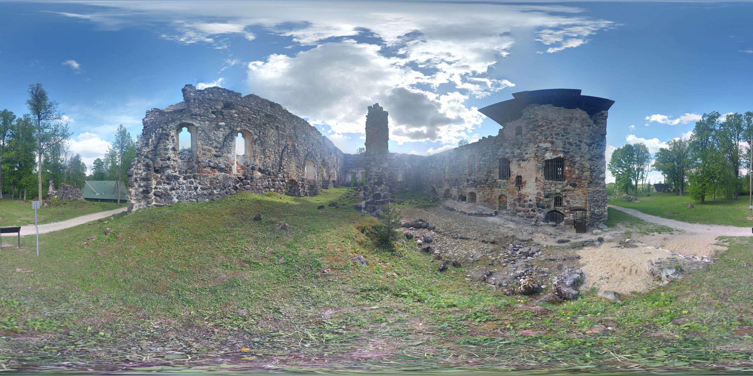 Rauna Castle - Abandoned in 360